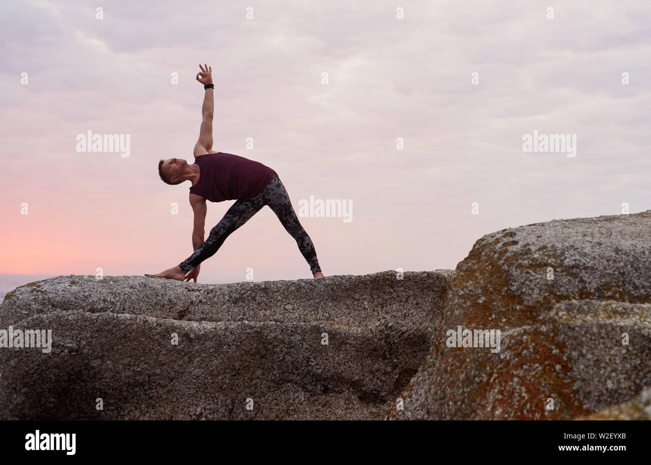 Triangle rocks hi-res stock photography and images - Alamy