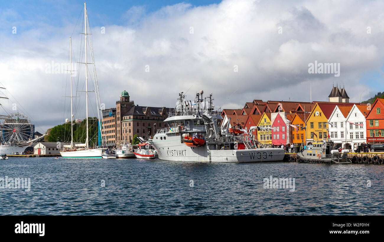 Coast Guard vessel W334 KV Tor moored at the Hanseatic Bryggen quay, in ...