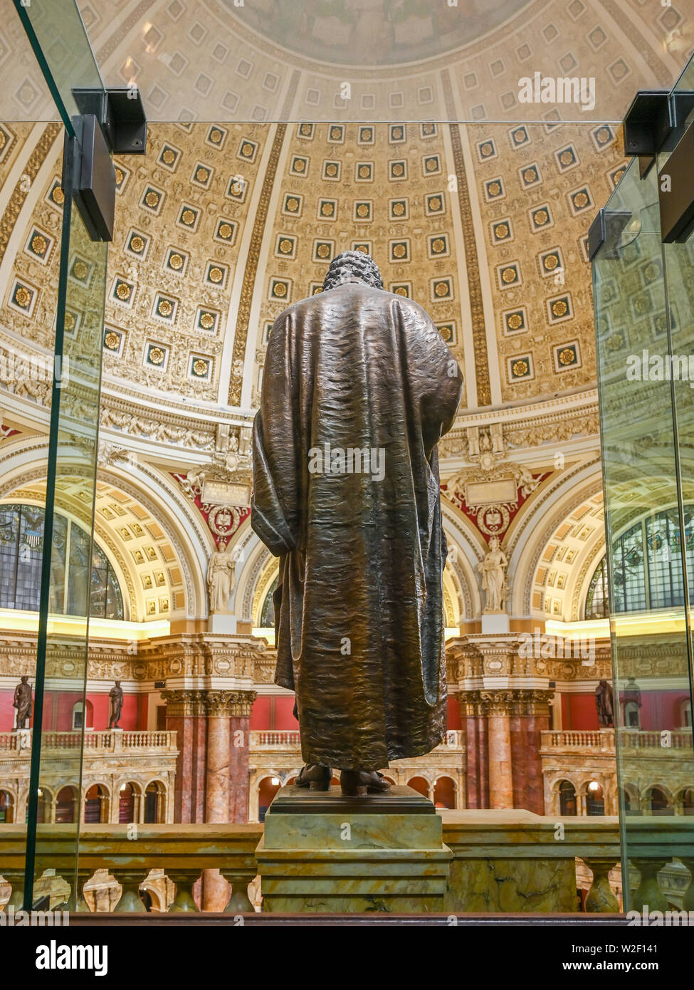 Main reading room at the Library of Congress at Capitol Hill. The ...