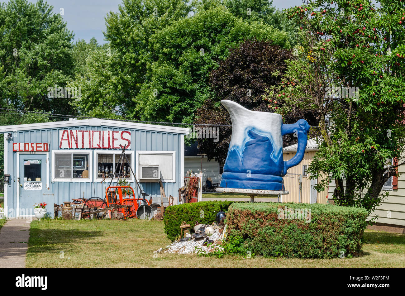 Small town Wisconsin scene Stock Photo - Alamy