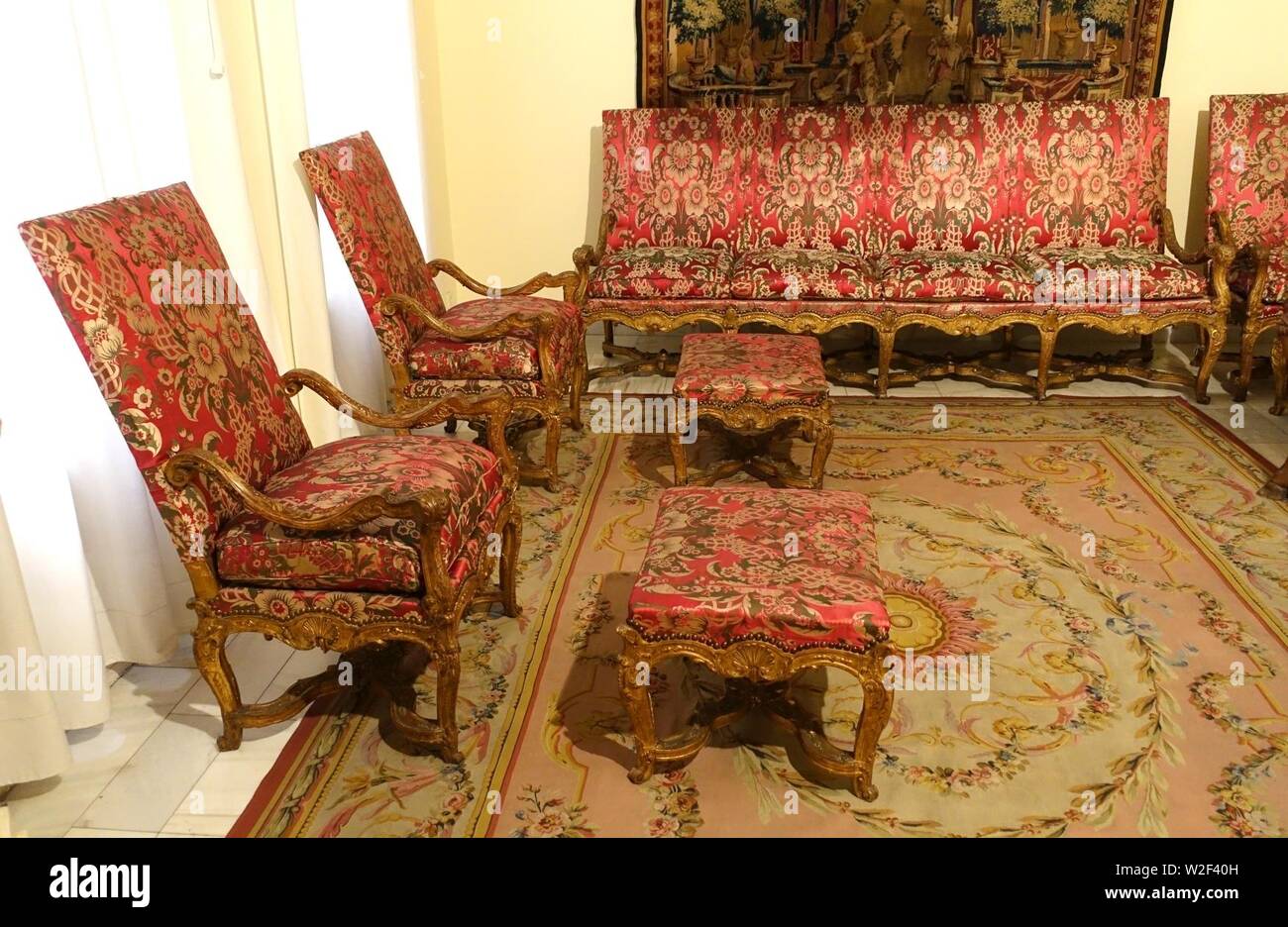 Chairs and settee, Paris, c. 1710-1715 AD Stock Photo - Alamy