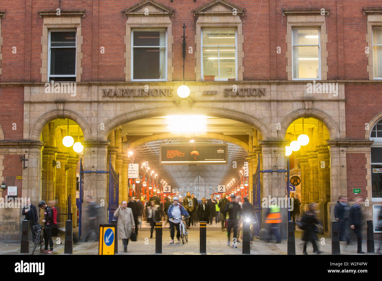 Marylebone station hi-res stock photography and images - Alamy
