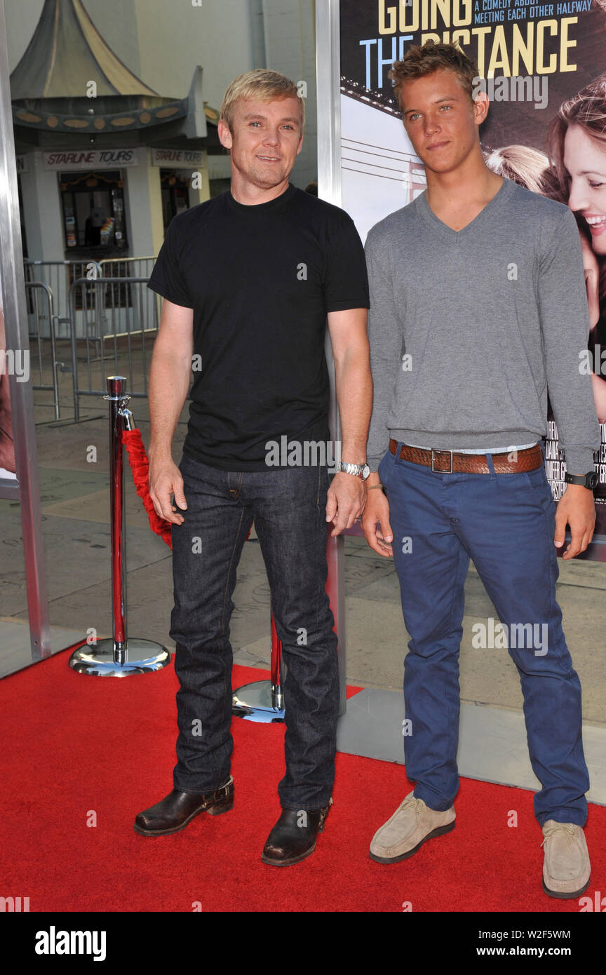 LOS ANGELES, CA. August 23, 2010: Ricky Schroder & son Luke (in grey ...