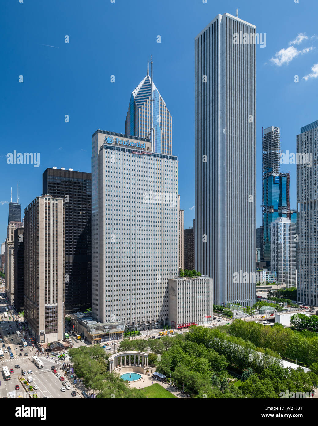 Aerial view of buildings in downtown Chicago Stock Photo - Alamy