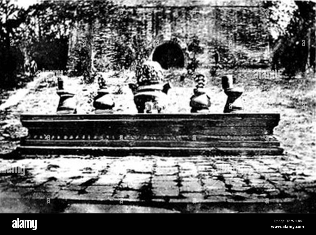 Chang ling hi-res stock photography and images - Alamy