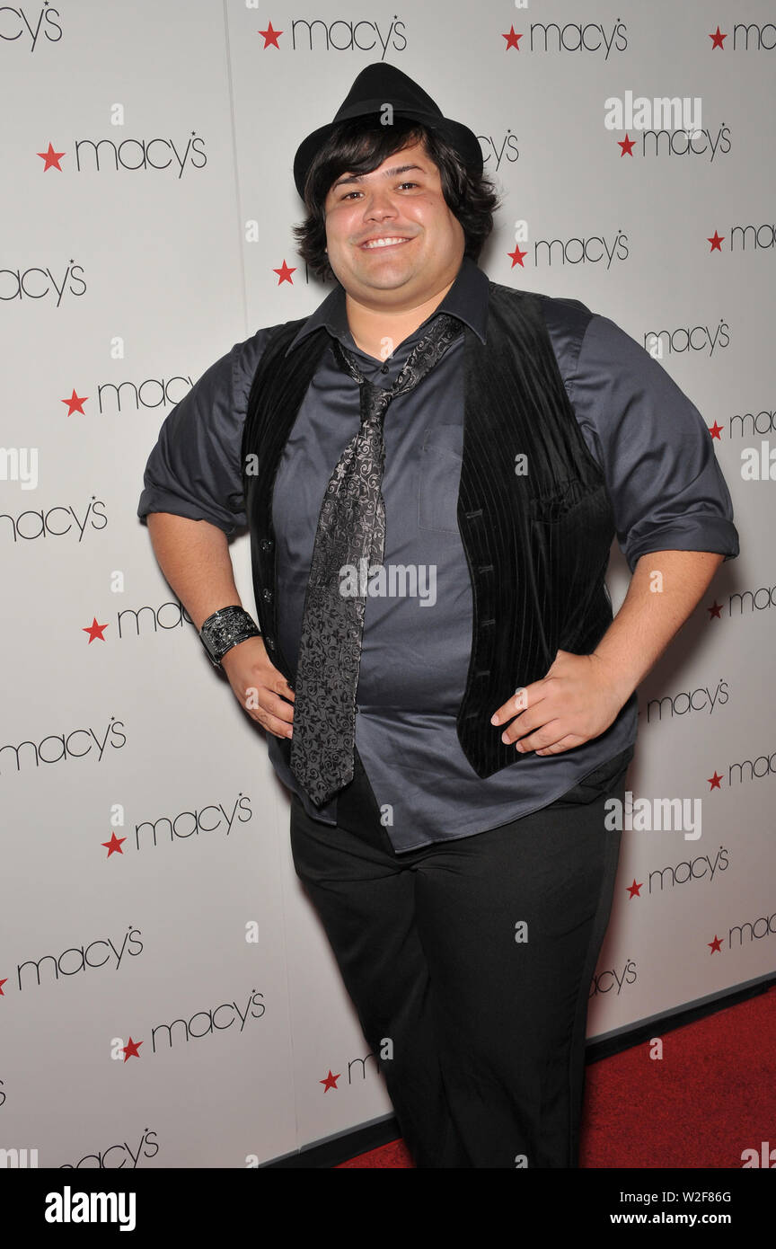 Harvey guillen macys passport glamorama hi-res stock photography and ...