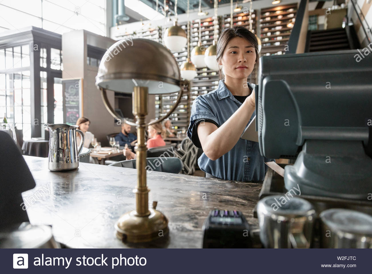 Cash register restaurant hi-res stock photography and images - Alamy