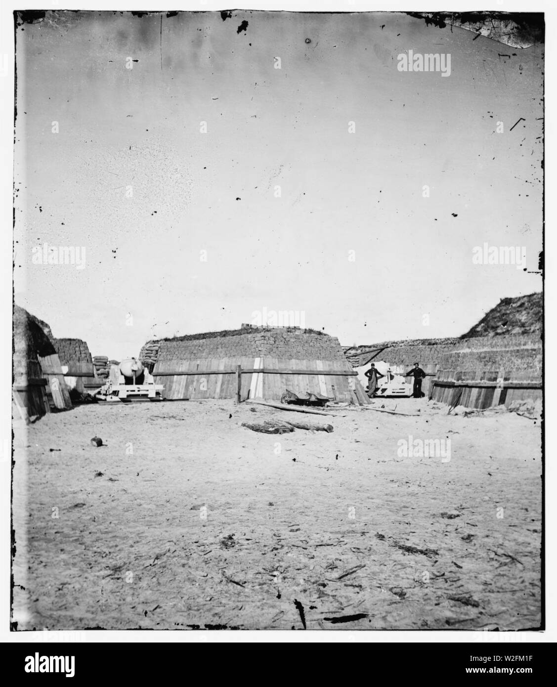 Charleston, South Carolina (vicinity). Naval battery on Morris Island ...