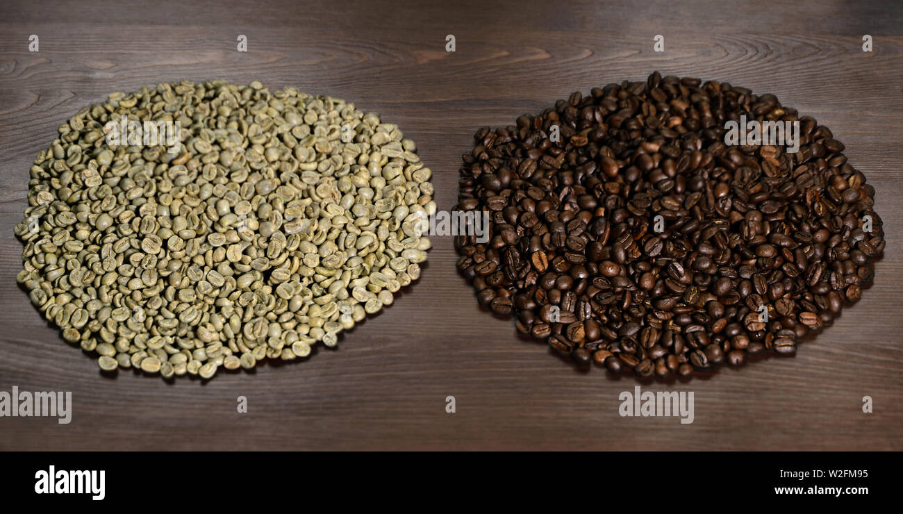 Green raw coffee beans and roasted bean comparison Stock Photo - Alamy
