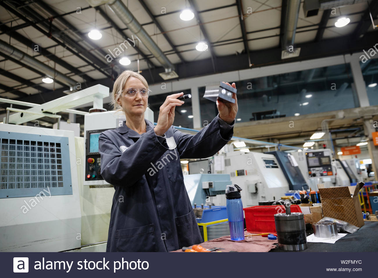 Female machinist hi-res stock photography and images - Alamy