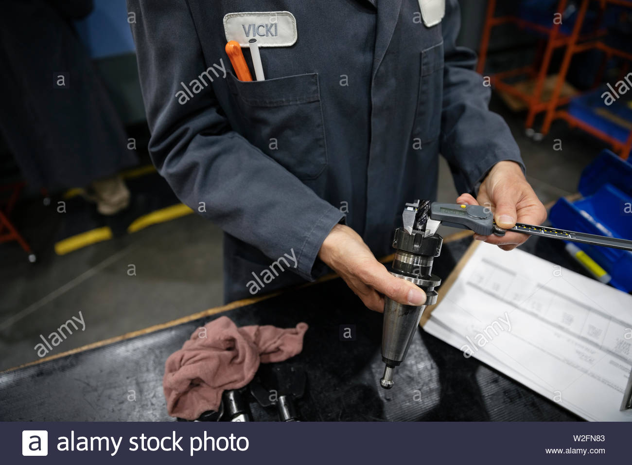 Factory line uniform hi-res stock photography and images - Alamy