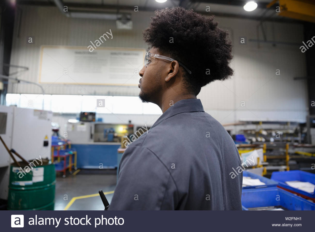 African factory floor hi-res stock photography and images - Alamy