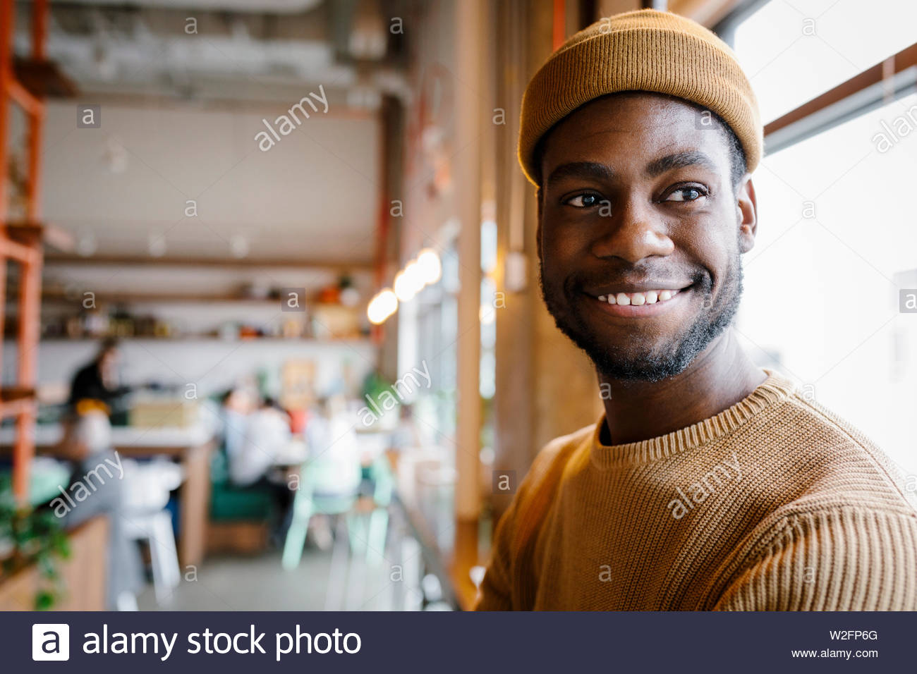 Man head on shoulder hi-res stock photography and images - Alamy