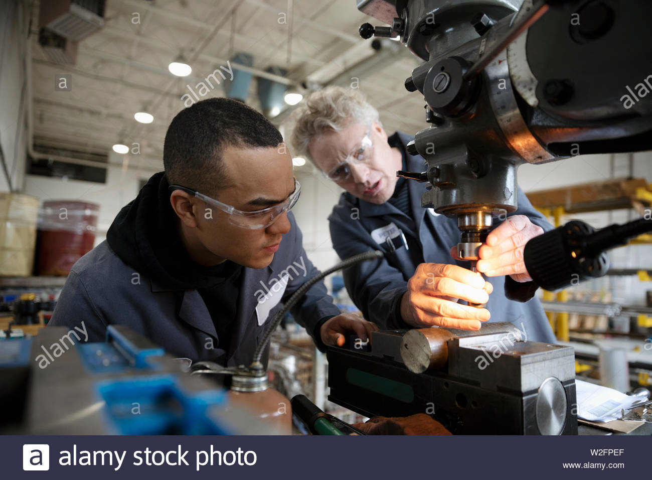 Male using safety equipment hi-res stock photography and images - Alamy