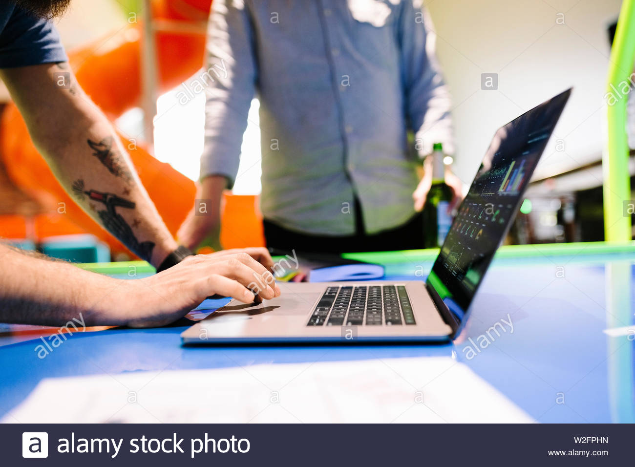 Computer programming collaboration hi-res stock photography and images ...