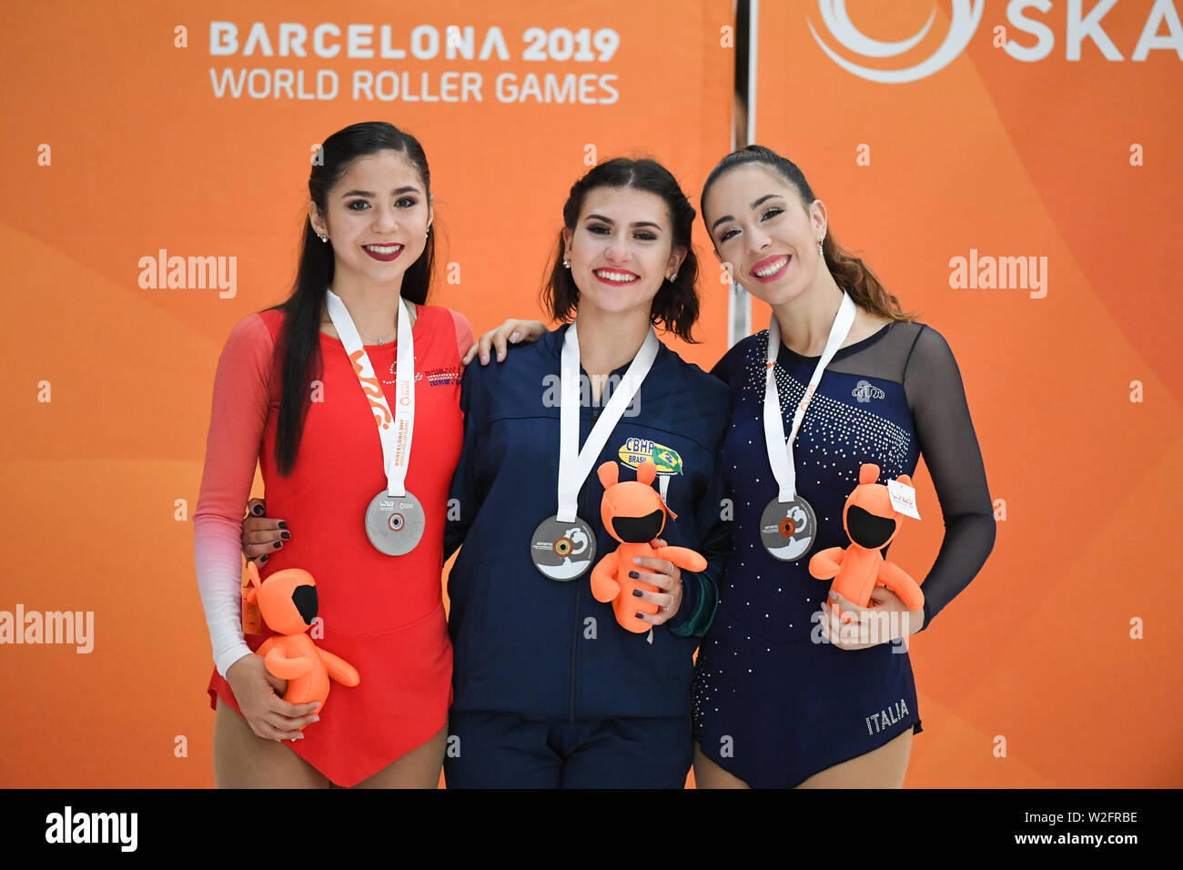 Junior ladies solo dance hi-res stock photography and images - Alamy