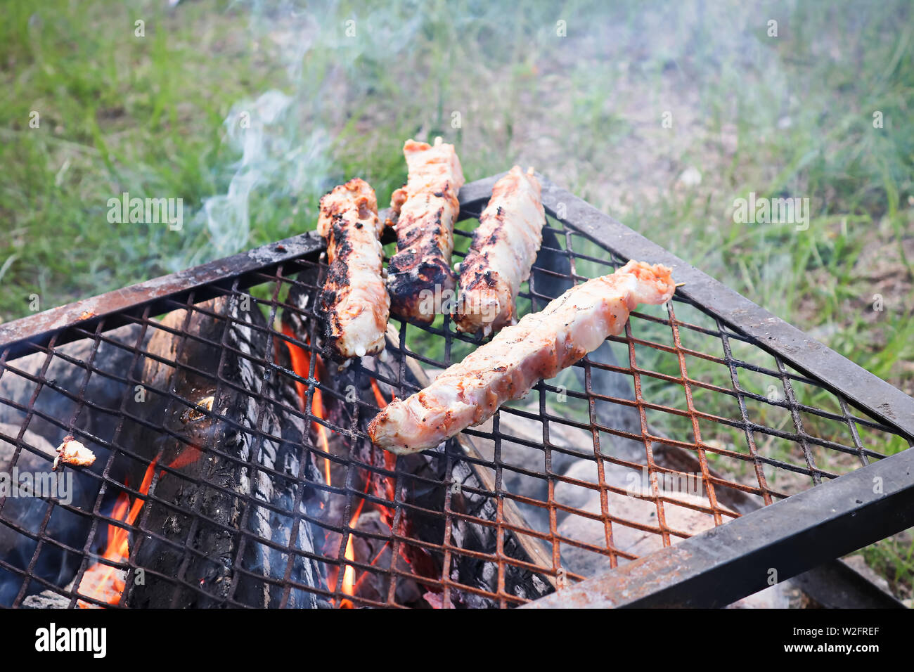 Roast over fire hi-res stock photography and images - Alamy