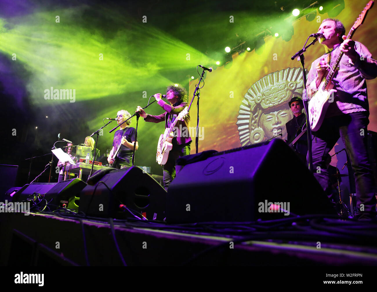 Avant prog hi-res stock photography and images - Alamy