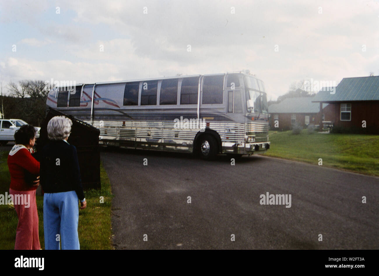 1990s custom made bus hi-res stock photography and images - Alamy