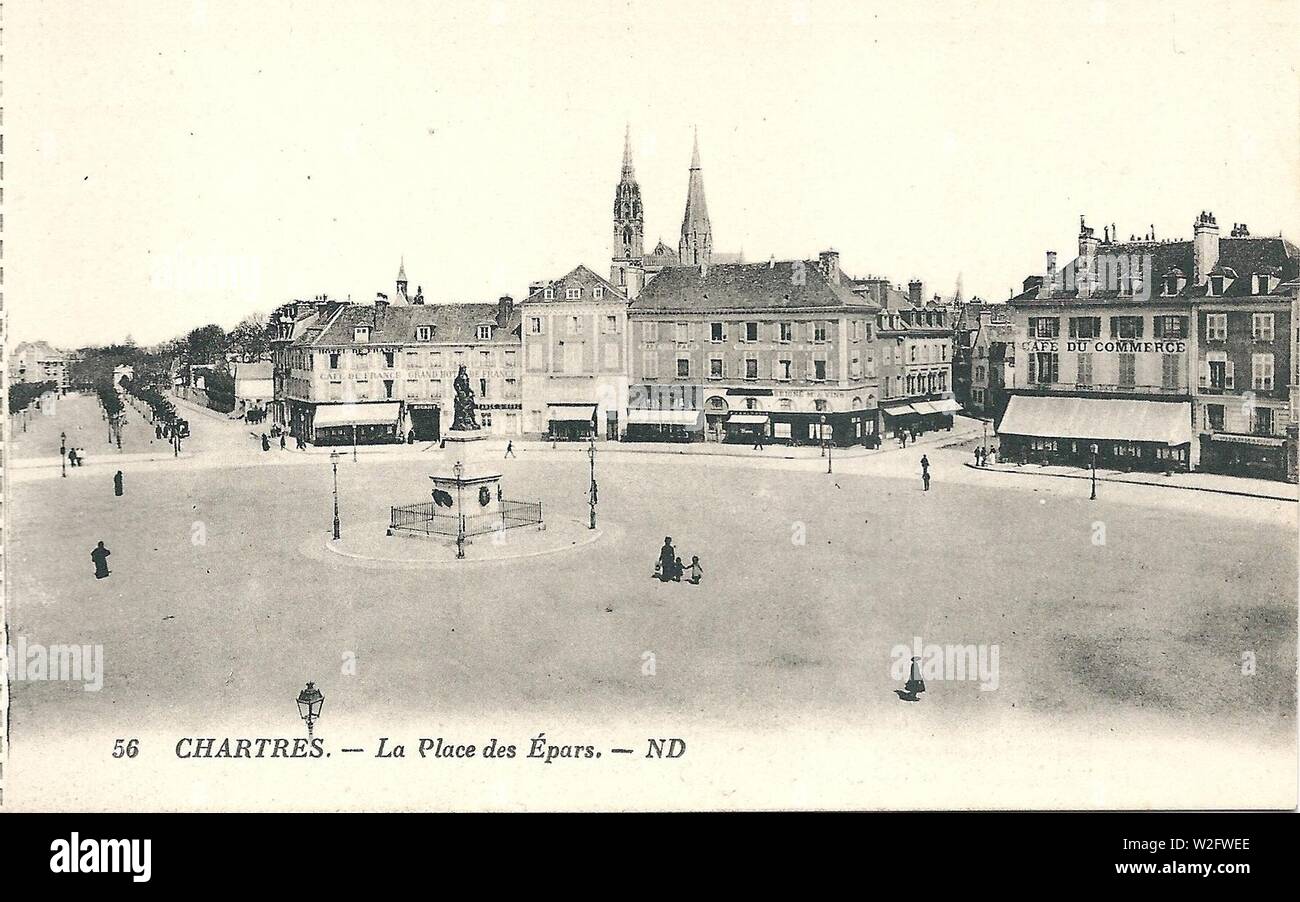 Chartres 28 hi-res stock photography and images - Alamy
