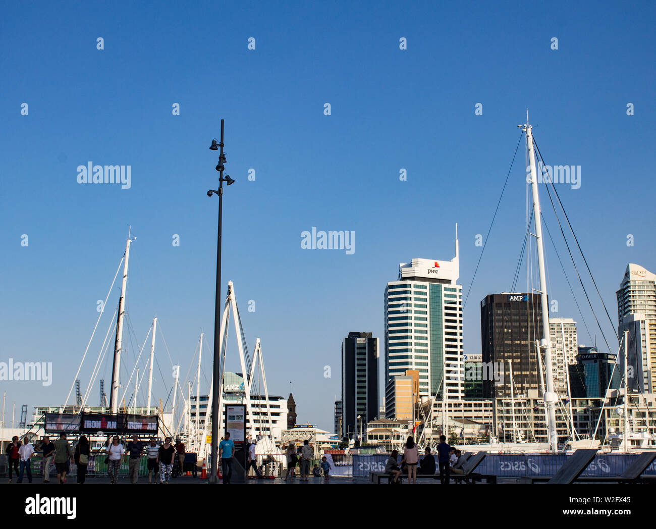 Auckland the City of Sails on a clear summer day Stock Photo - Alamy