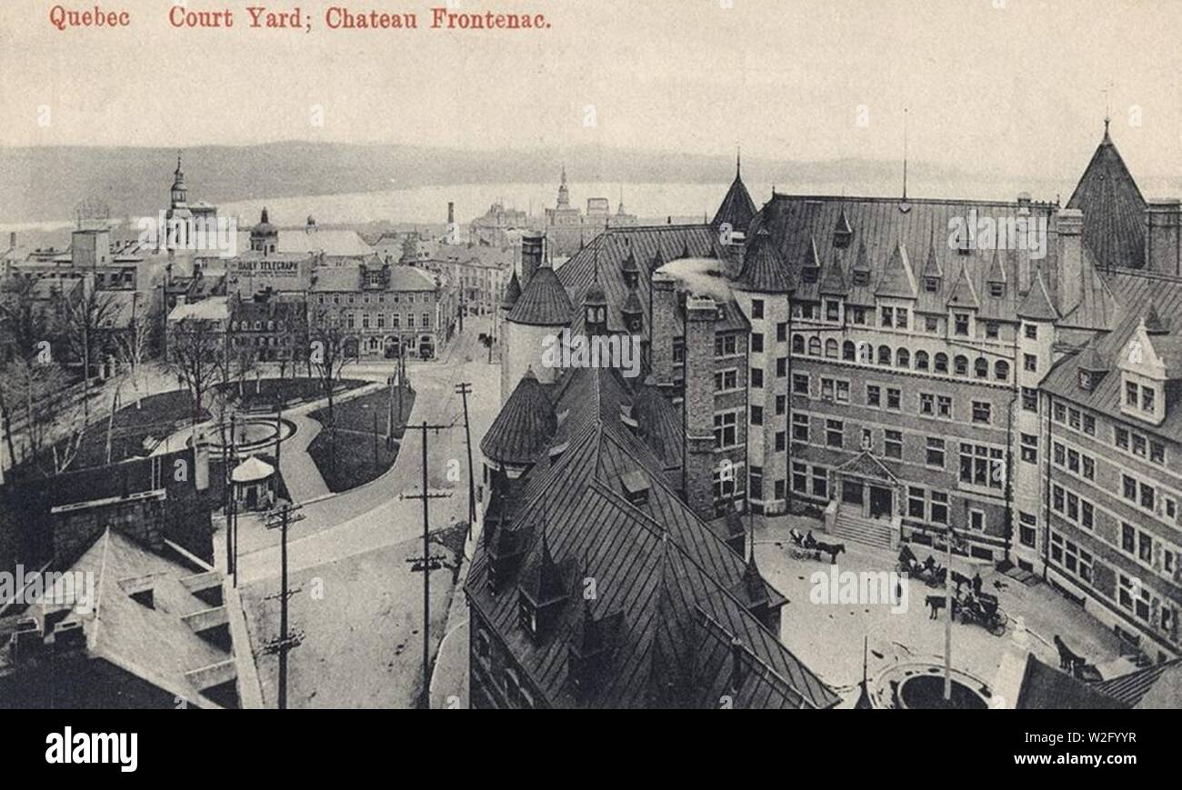Chateau Frontenac vers 1905 Stock Photo - Alamy