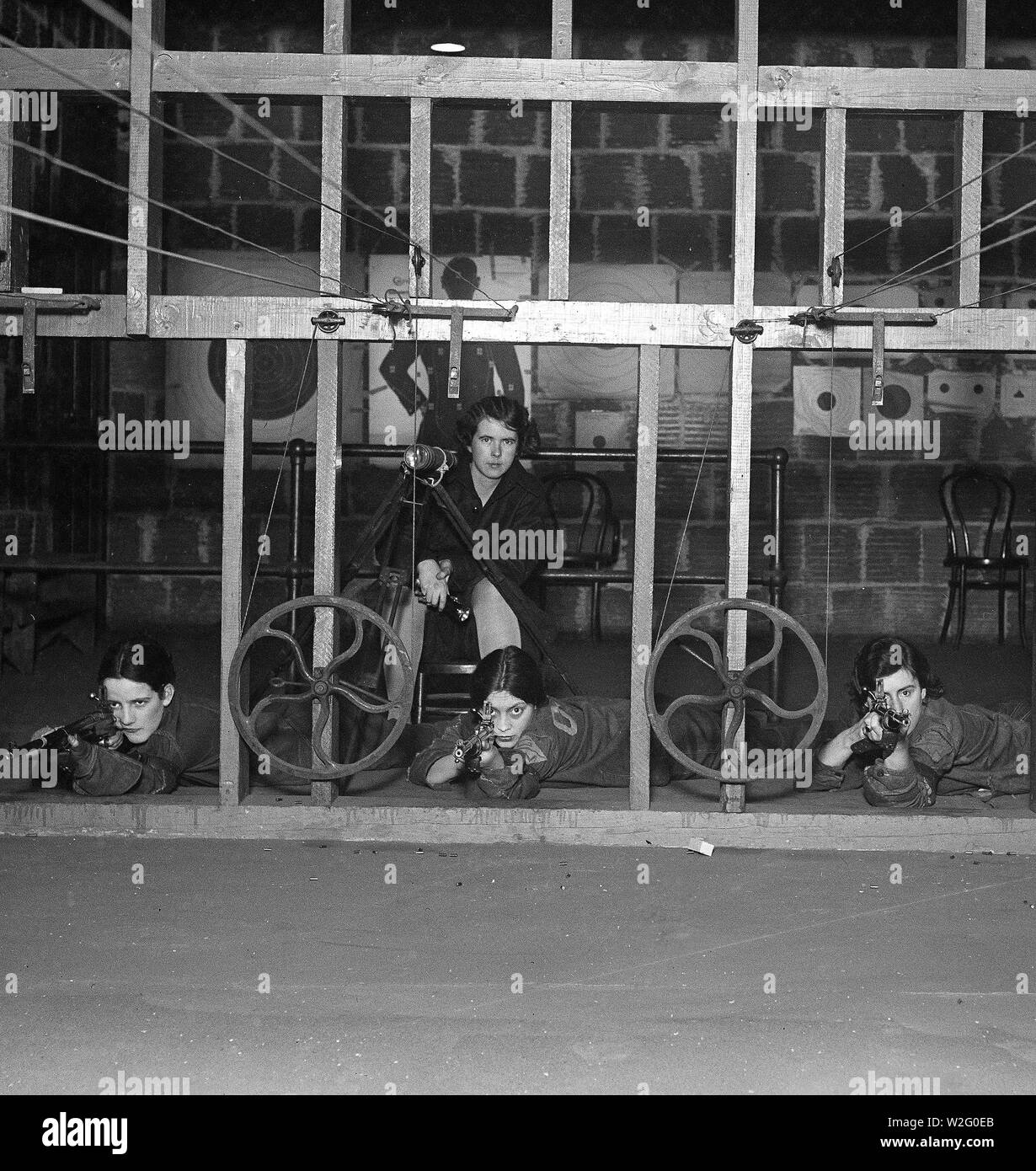 Marksmanship training Black and White Stock Photos & Images - Alamy
