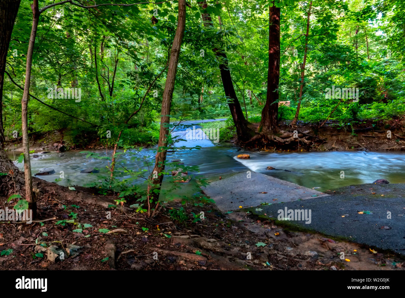 Flooded river crossing hi-res stock photography and images - Alamy