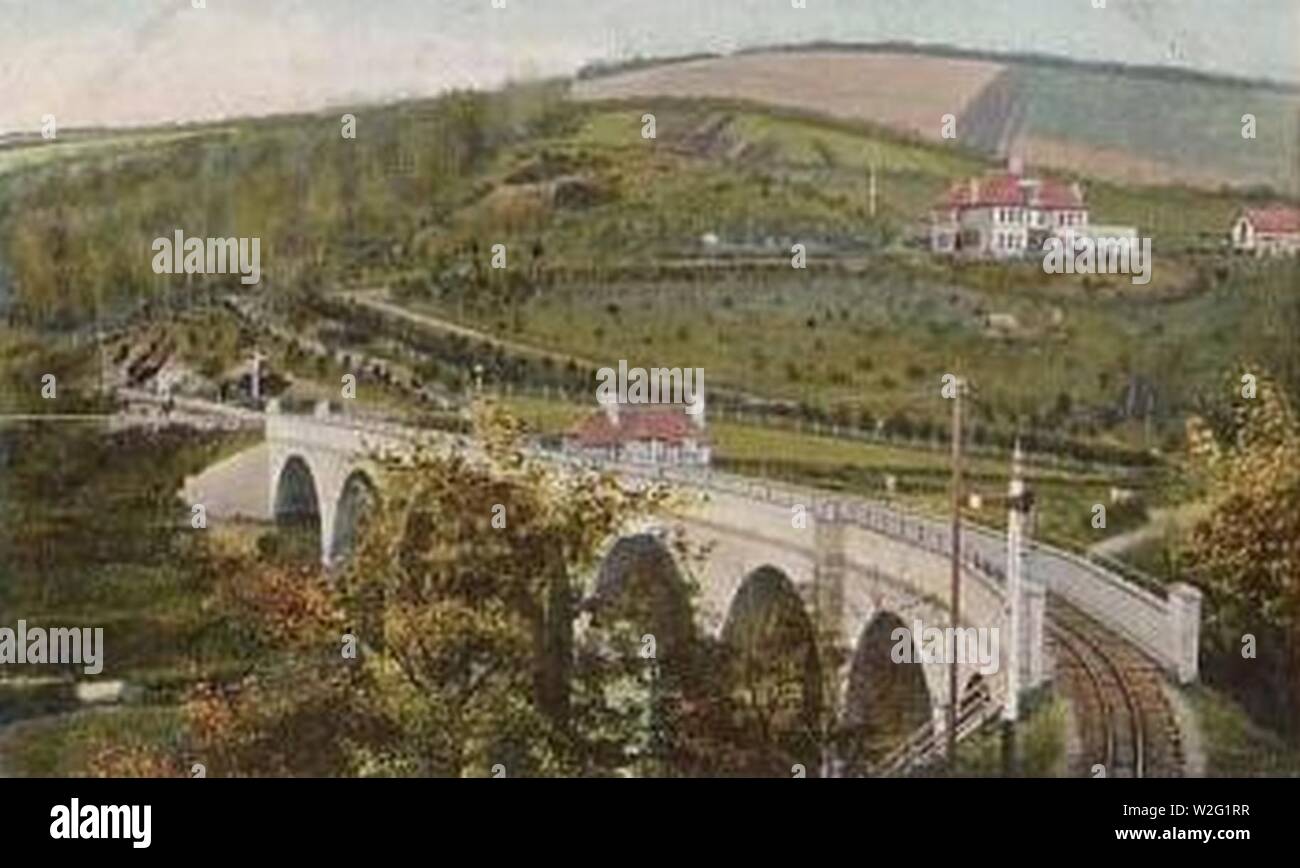 Chelfham railway station and viaduct Stock Photo - Alamy