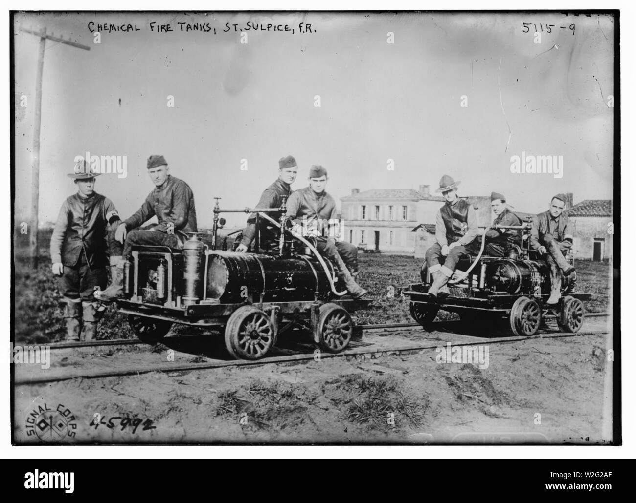 Tanks fire Cut Out Stock Images & Pictures - Alamy