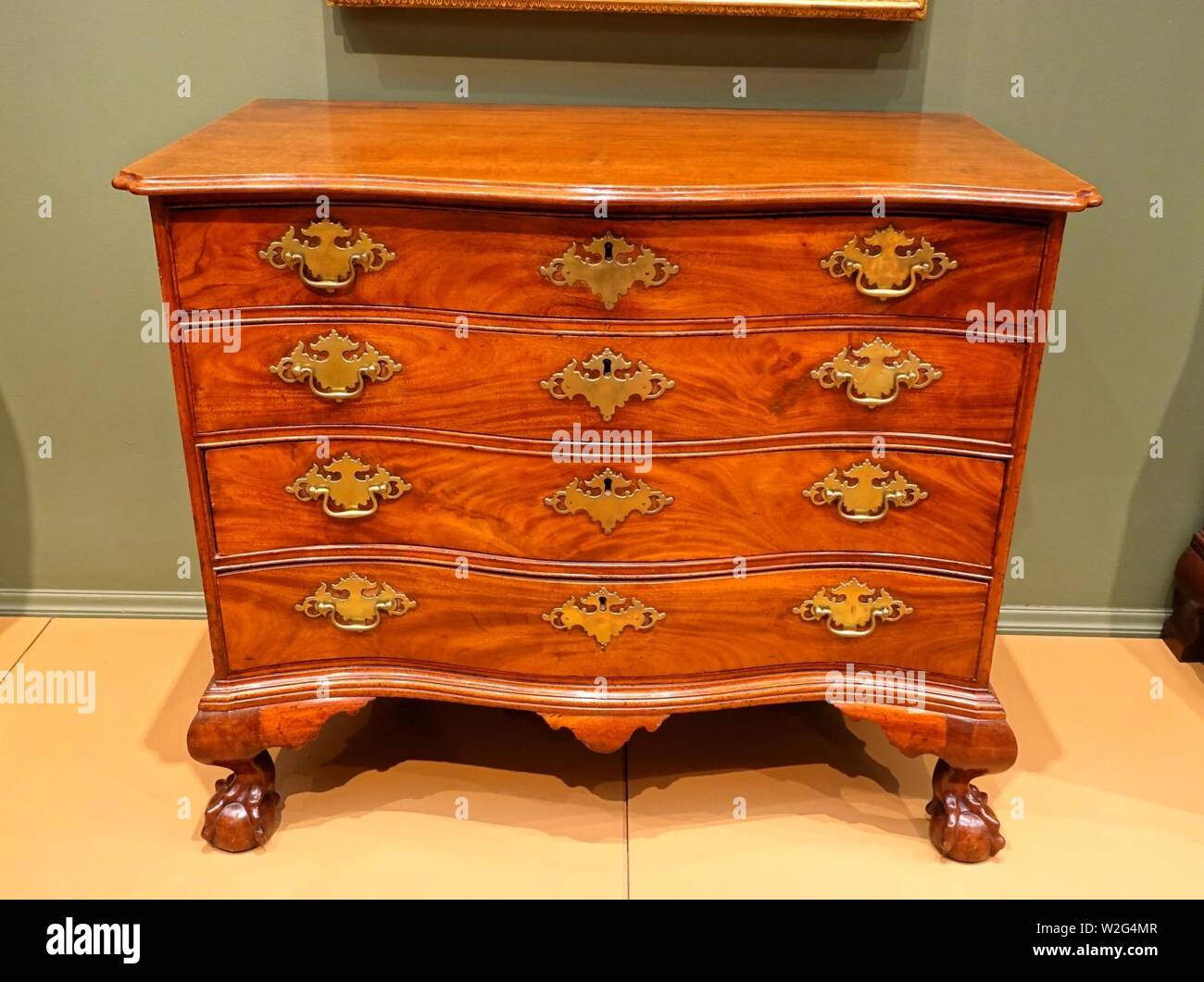 Chest maker hi-res stock photography and images - Alamy