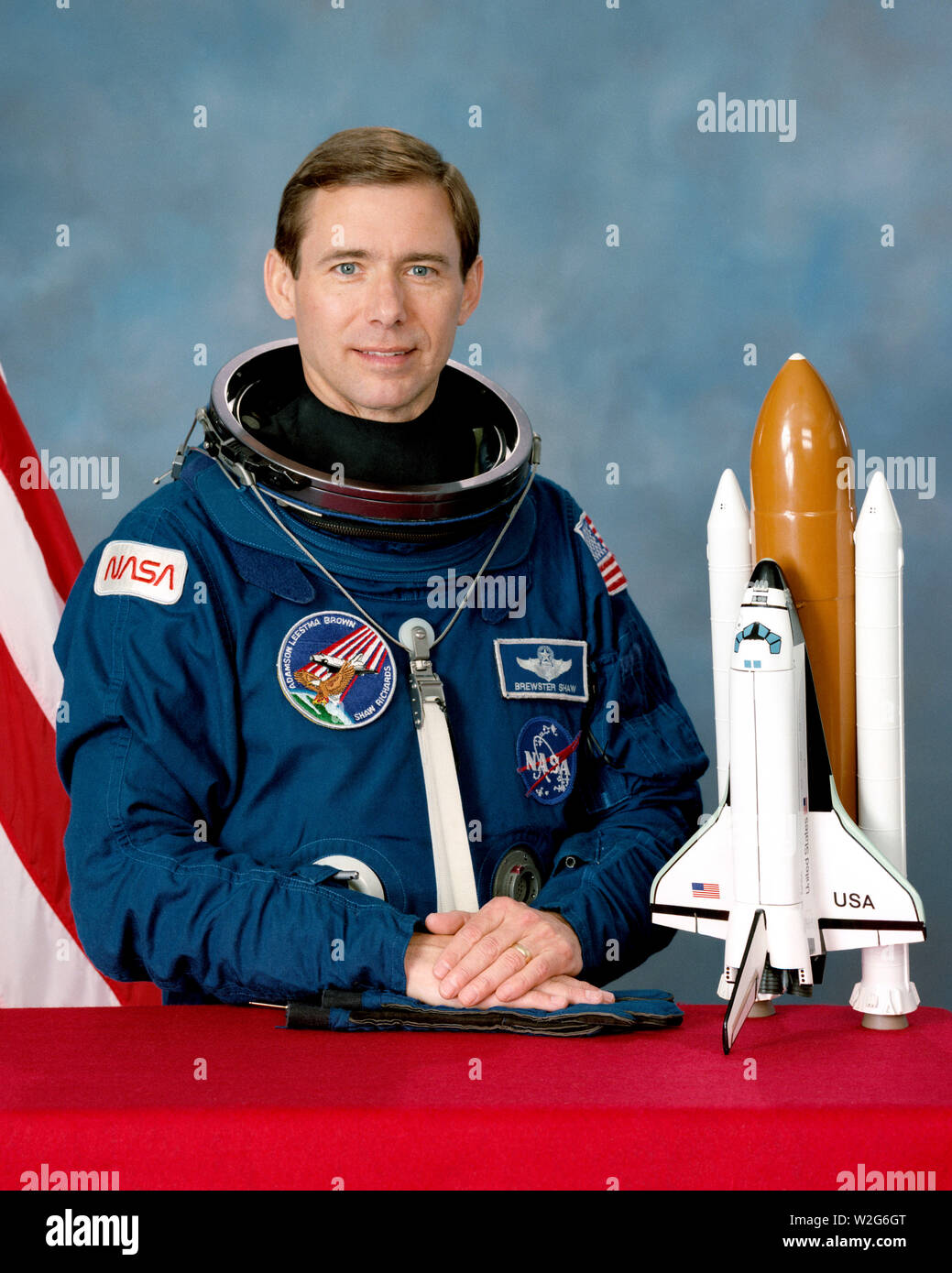 Astronaut brewster shaw hi-res stock photography and images - Alamy
