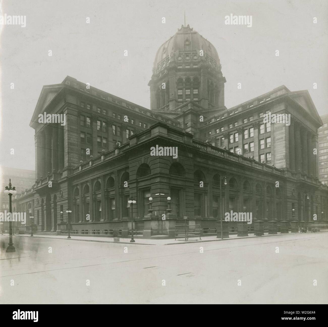 Building of the 20th century hi-res stock photography and images - Alamy