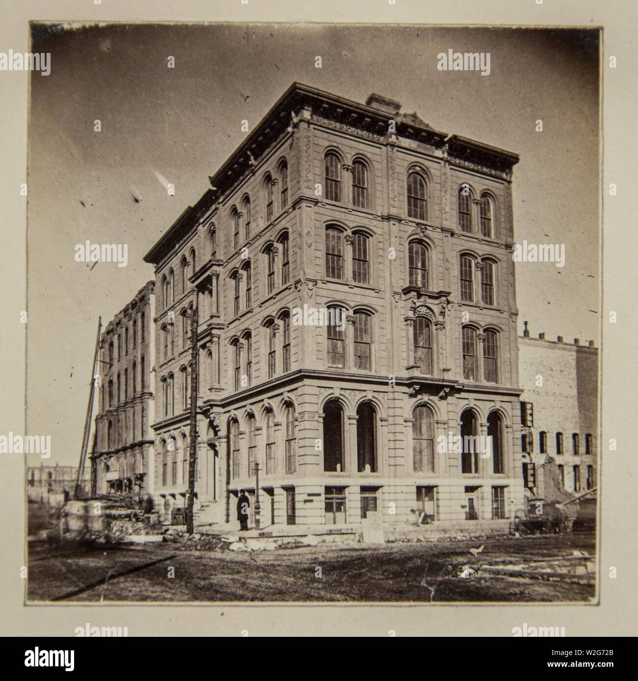 Chicago Fire of 1871, Nixon's Building corner Monroe & LaSalle Stock ...