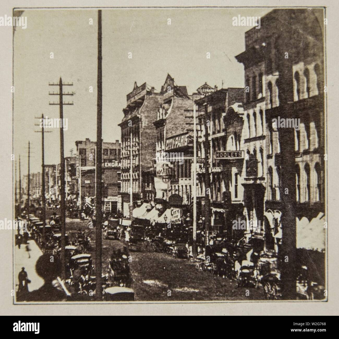 Chicago pre-fire, Clark St. North from Washington Stock Photo - Alamy
