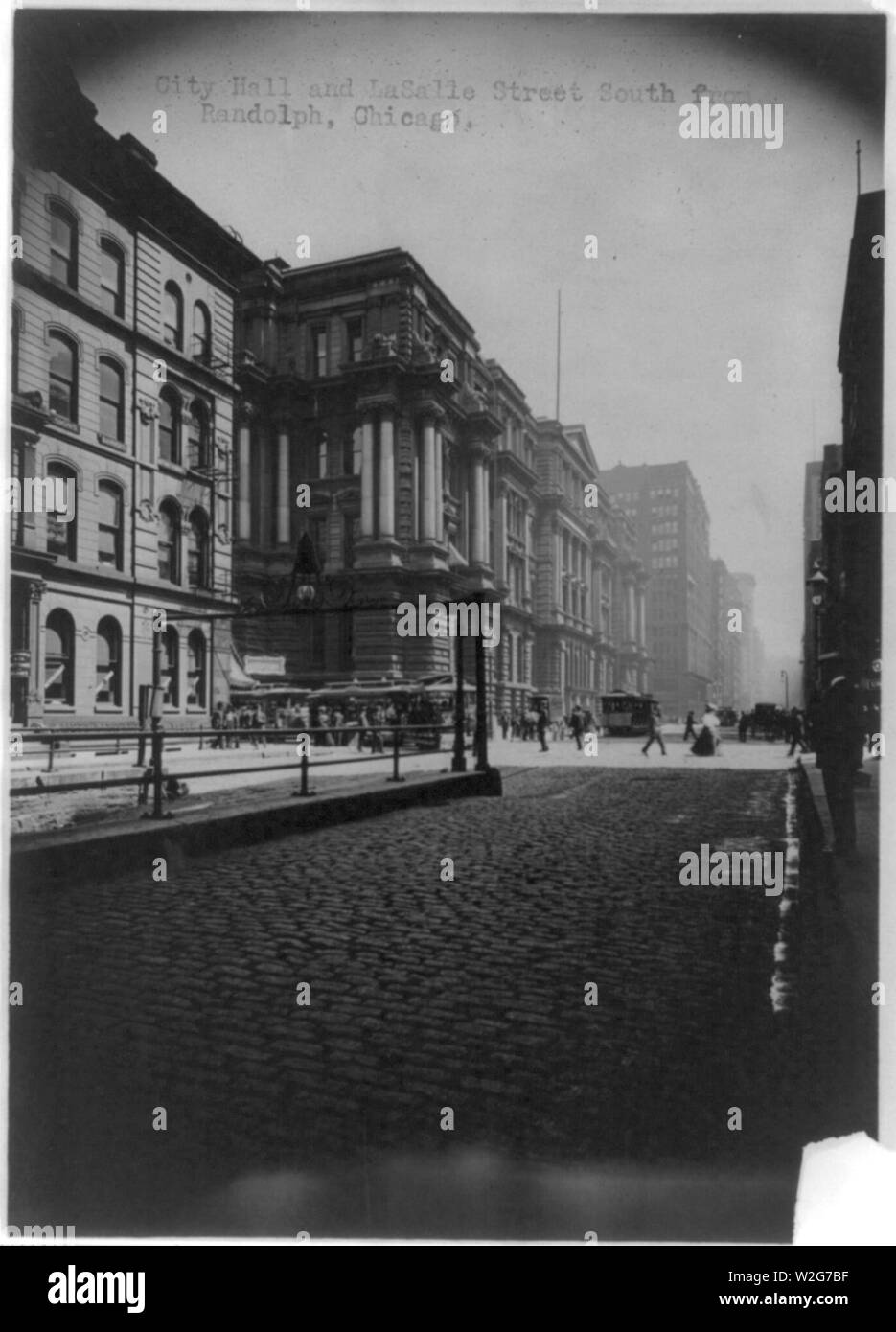 Randolph street chicago city hall hi-res stock photography and images ...