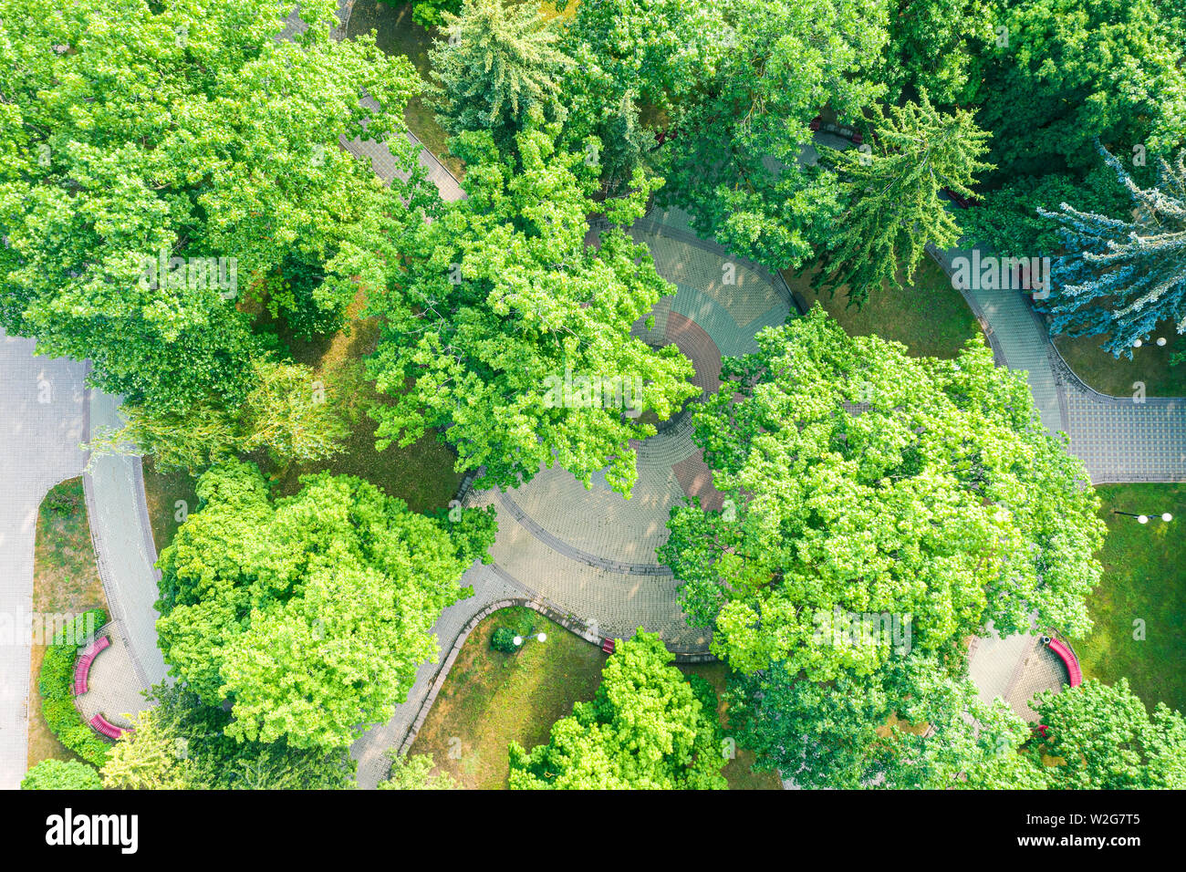 Residential boulevard hi-res stock photography and images - Alamy