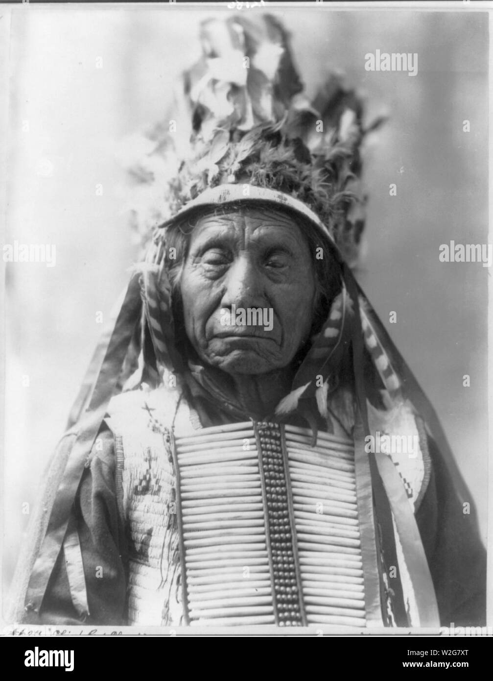 Chief red cloud hi-res stock photography and images - Alamy