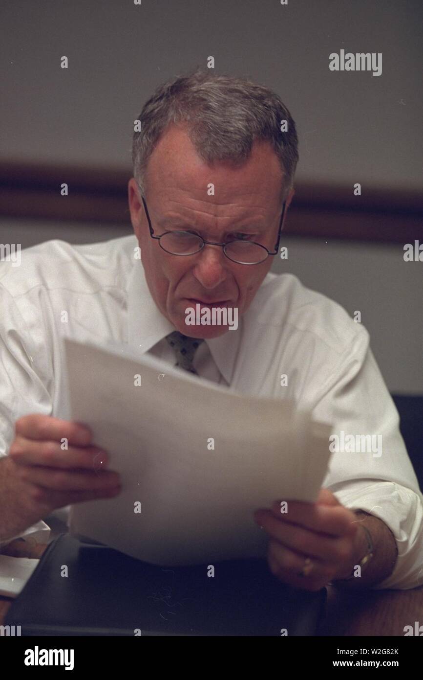 O operations hi-res stock photography and images - Alamy