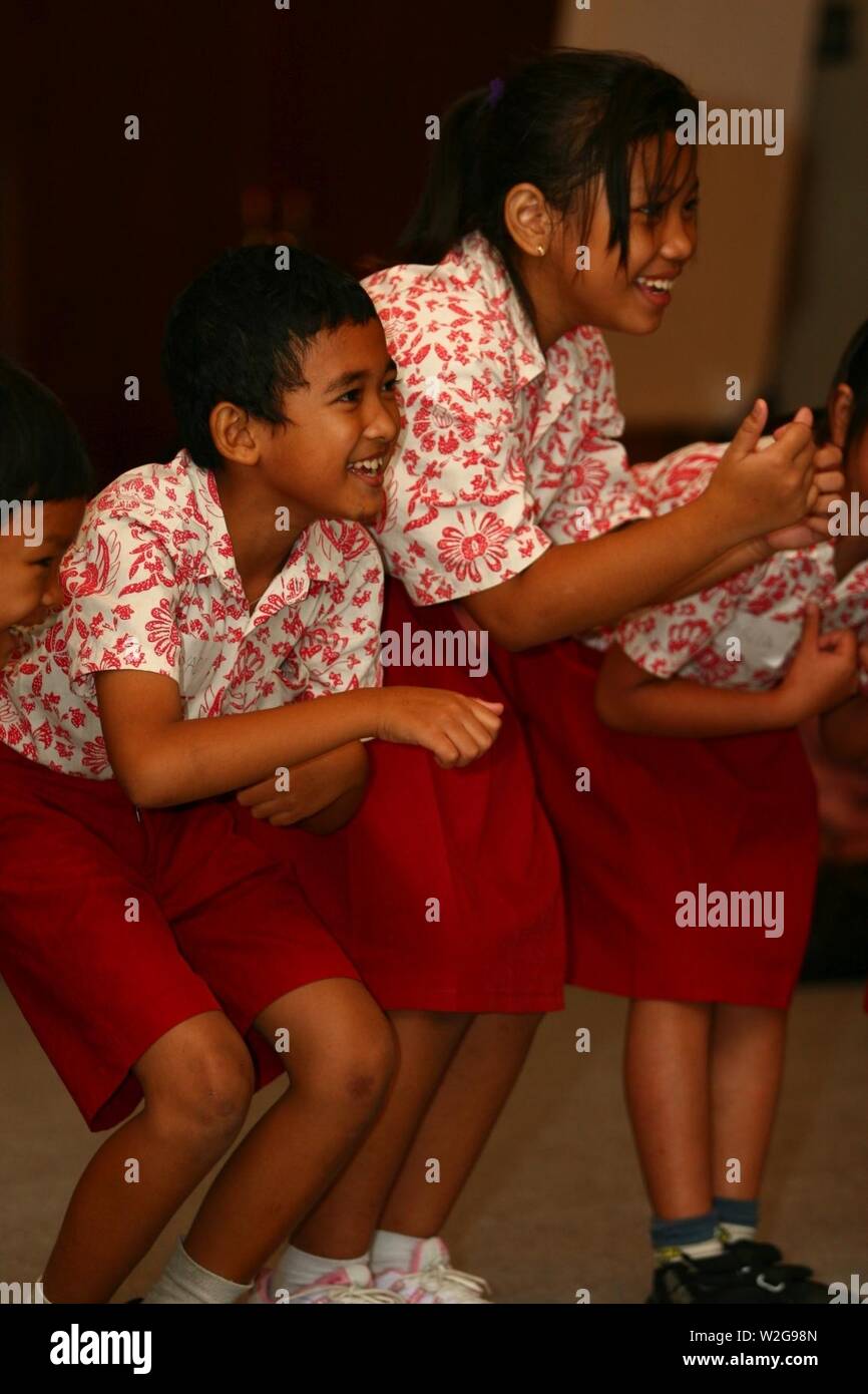 Play along hi-res stock photography and images - Alamy