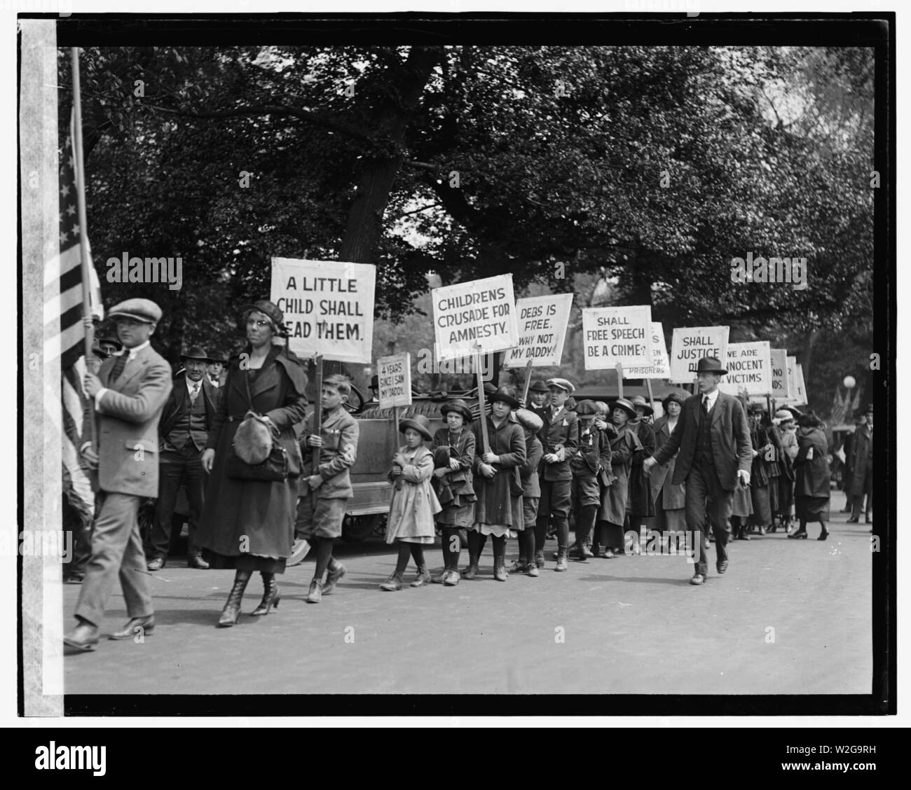 Childrens crusade hi-res stock photography and images - Alamy