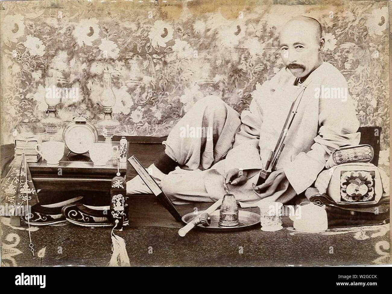 Chinese Opium smoker Stock Photo - Alamy