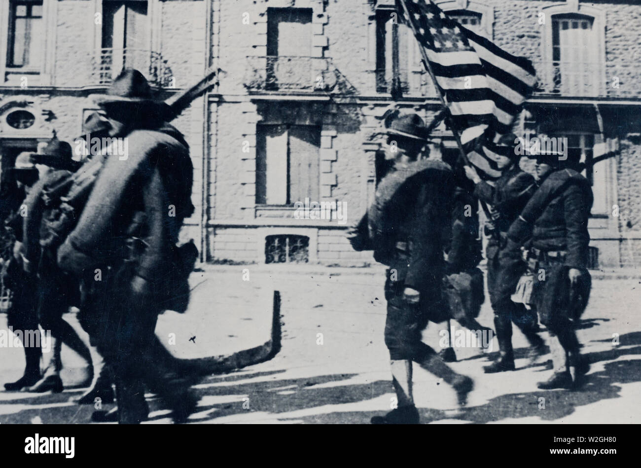 American troops in france marching hi-res stock photography and images ...