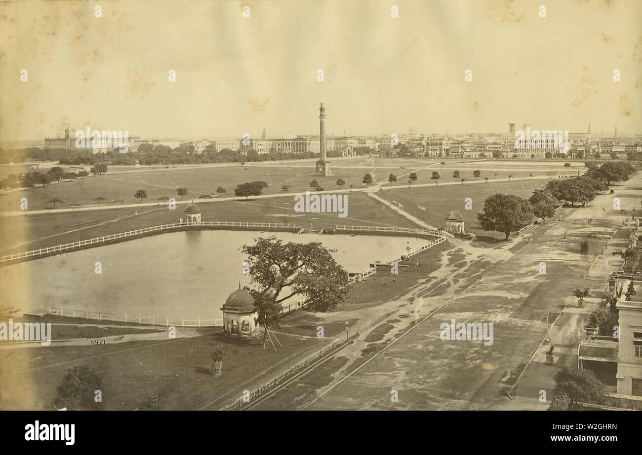 Chowringhee Road, Calcutta, a photo by Bourne 1870 Stock Photo - Alamy