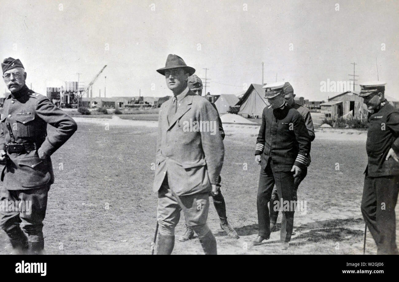 Franklin roosevelt inspection hi-res stock photography and images - Alamy