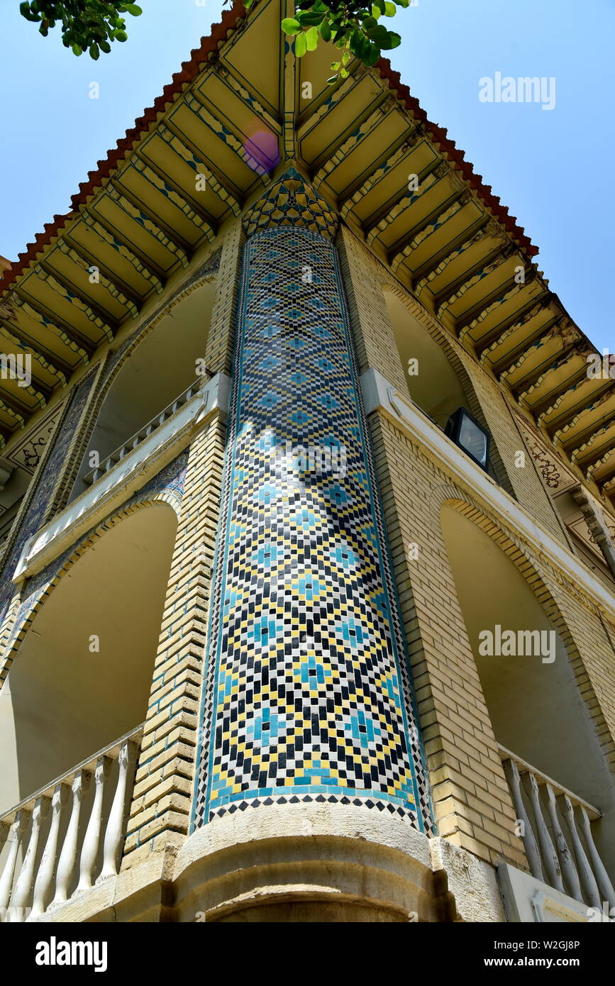 The view of Main Palace in Eram Garden(Bāgh-e Eram), Shiraz, Iran Stock ...