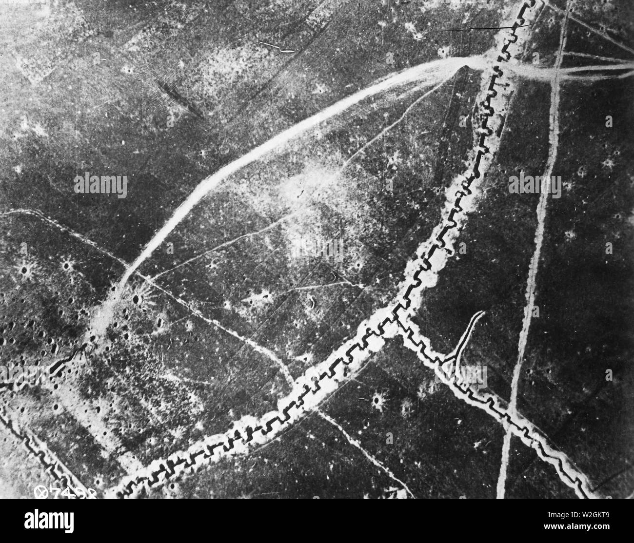 World war i aerial view trenches hi-res stock photography and images ...