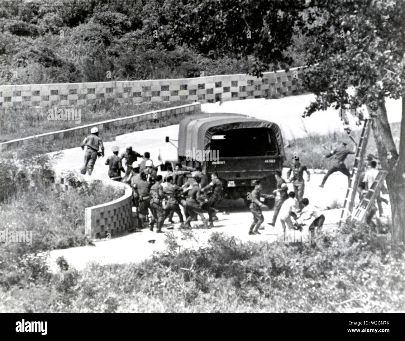 Panmunjon, Korea. Tree pruning incident 18 August 1976, at the Joint ...