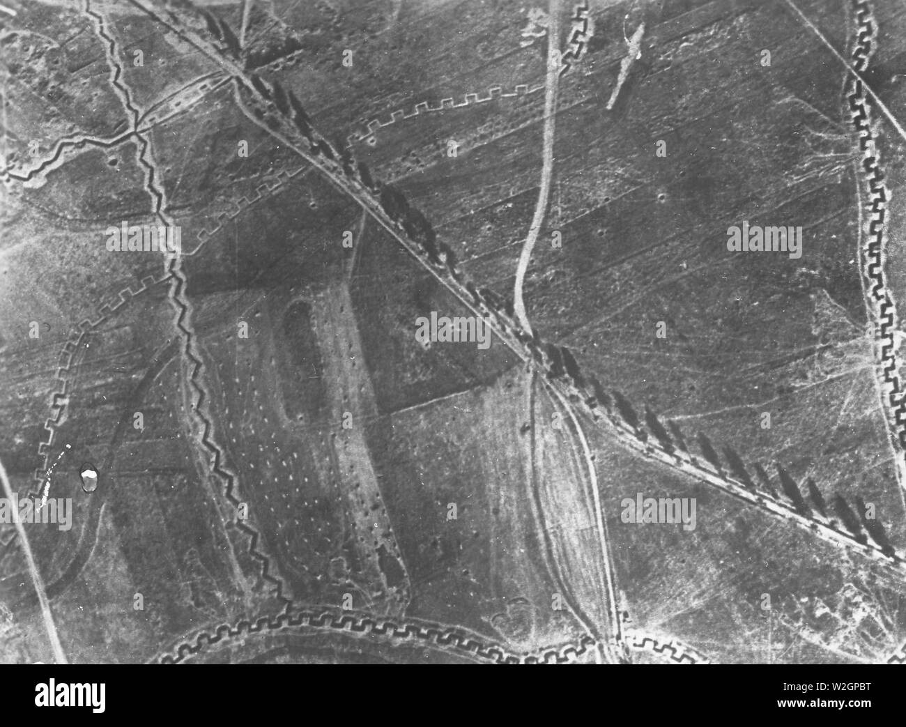 World war i aerial view trenches hi-res stock photography and images ...