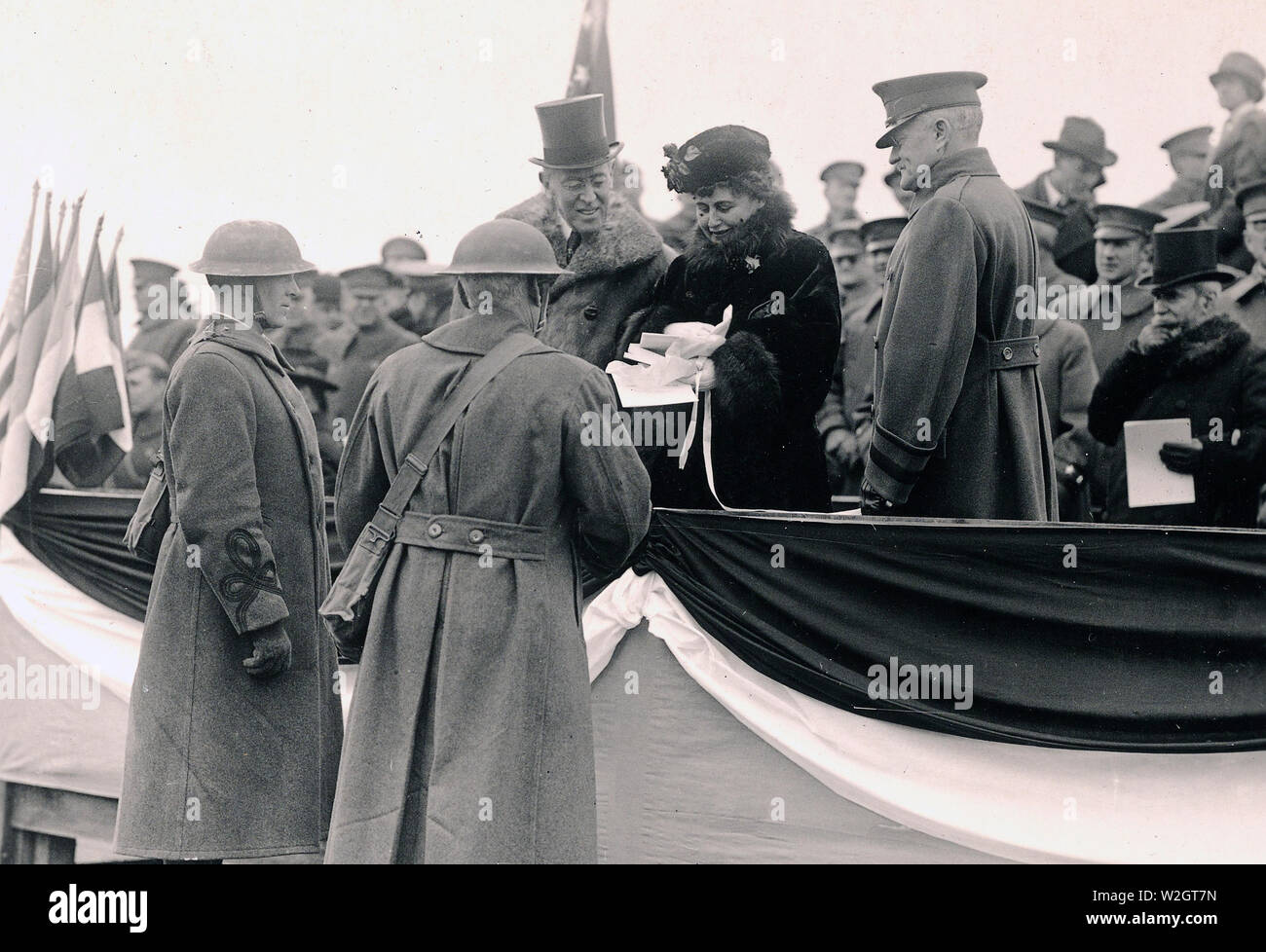 Mrs Alexander High Resolution Stock Photography and Images - Alamy